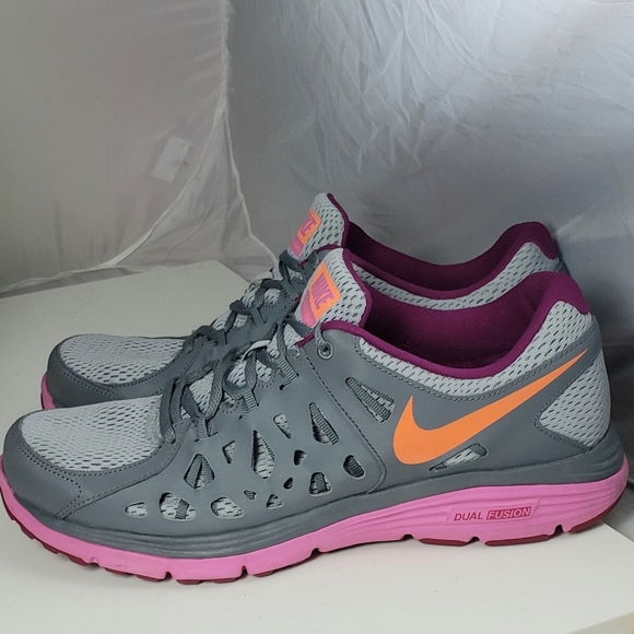 Nike | Shoes | Nike Dual Fusion Run 2 | Poshmark